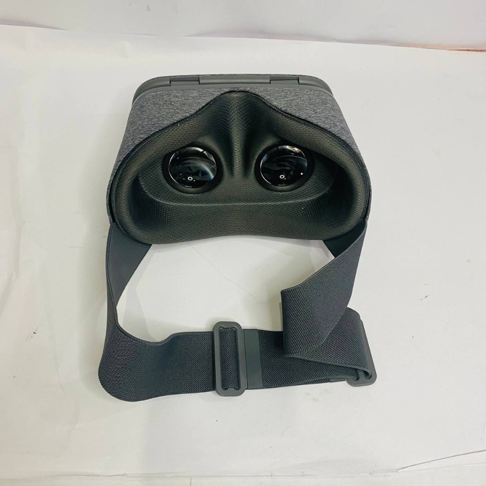 Pre-owned Google Day Dream View VR Headset by Google. Model-D9SCA ...